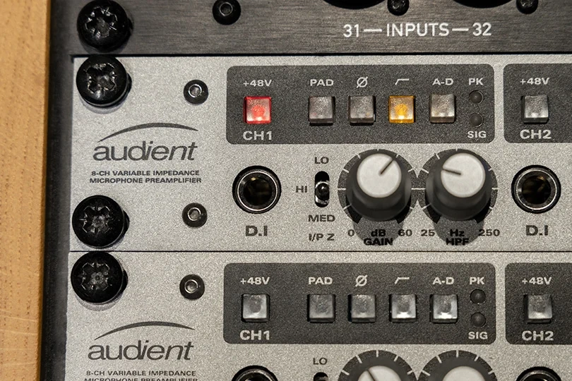 Mic Preamps 101: What Are They and How to Choose the Right One?